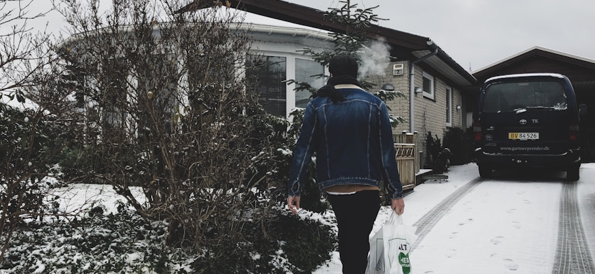 What Are Gas Wars in NFT Drops, and How to Avoid Them? - Blog name example